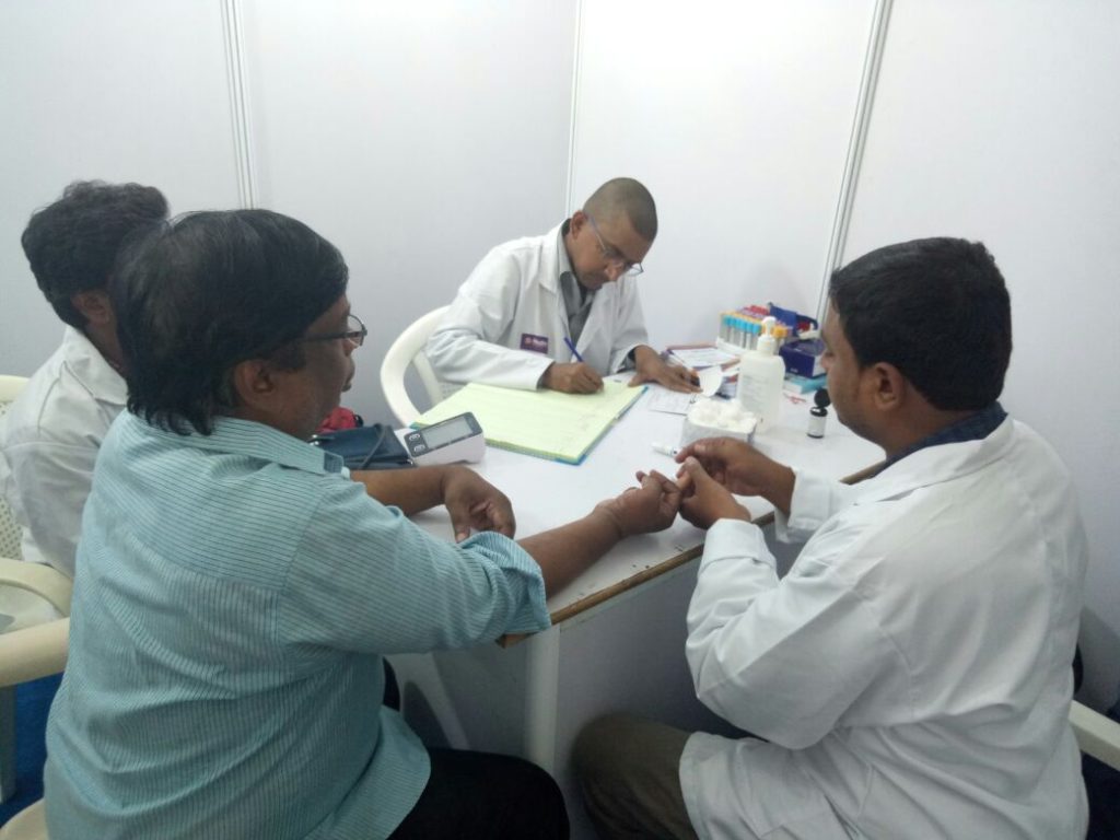 Maxivision Eye Hospitals organized free health camp - Health Vision